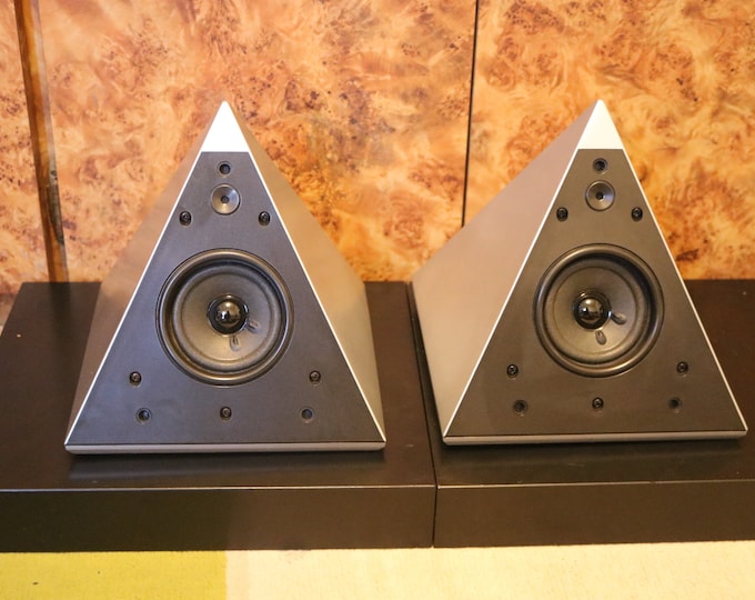 Pyramid Shaped Boombox Stereo Speakers by Radio Shack Vintage 1980s ...