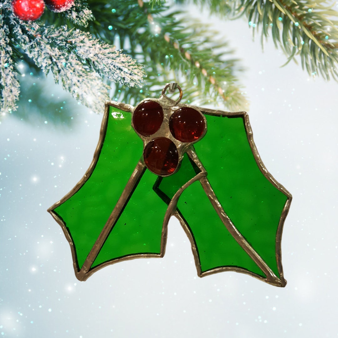 Holly Leaves Glass Sun Catcher - Holly and Berries Shristmas Tree ...