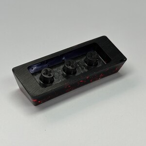 Black Artisan Keycap With Red Flake - Glossy Keycap Arrow Keys, 2.75u ...