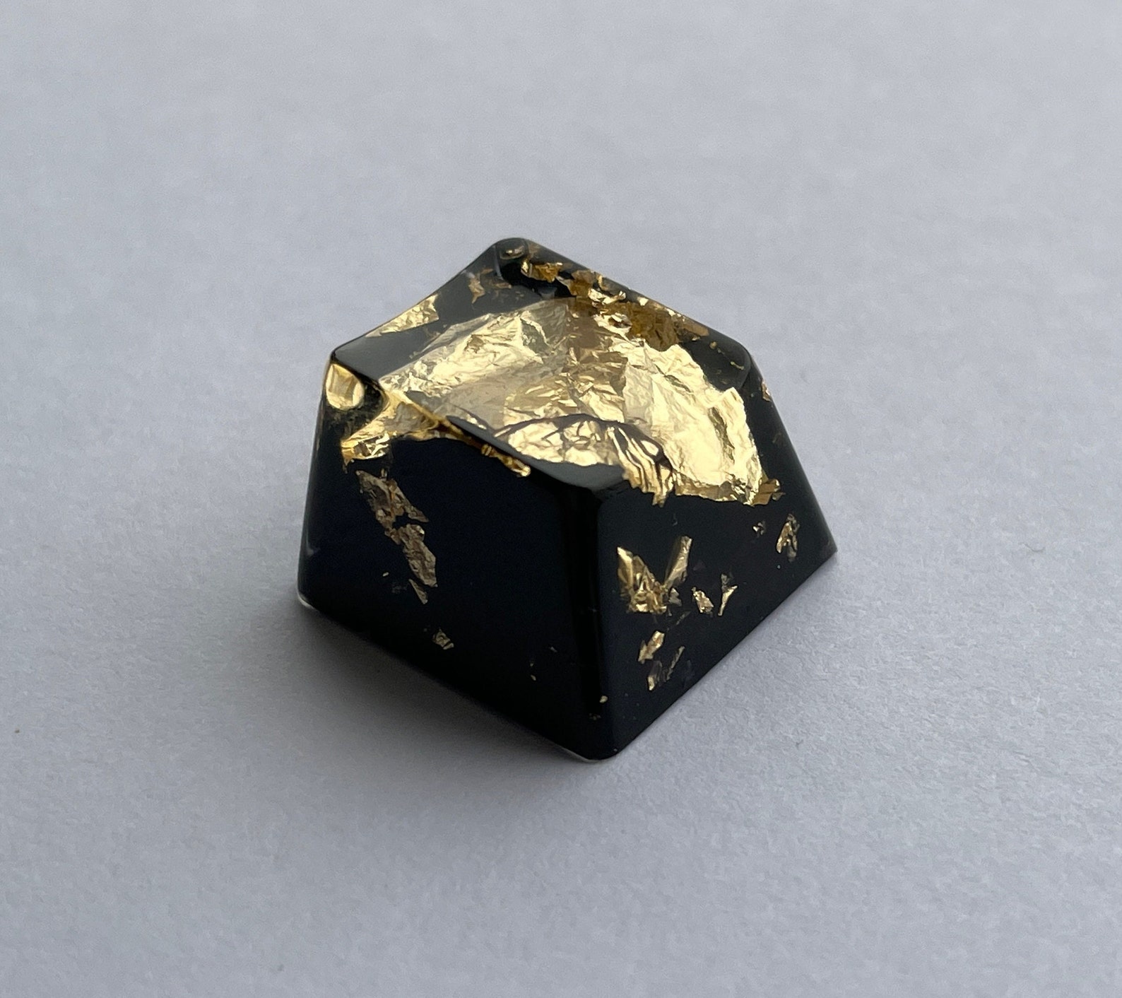 Black & Gold Artisan Keycap 1u R4 Size - Hand Made Keycaps Mechanical ...