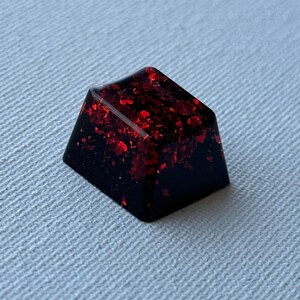 Black Artisan Keycap With Red Flake - Glossy Keycap Arrow Keys, 2.75u ...