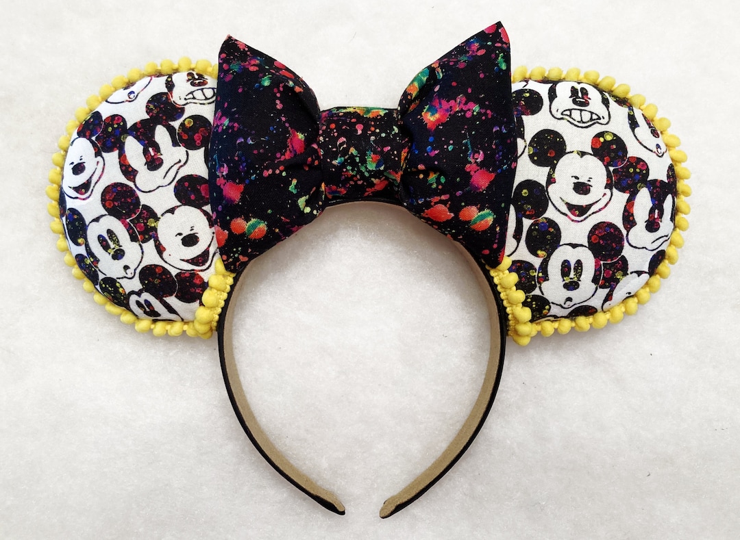 Handmade Mickey Mouse Ears Headband, Crayon Print, Pom Trim - Etsy