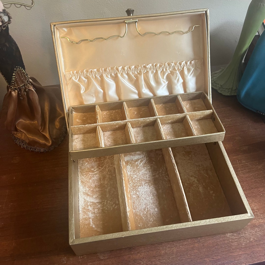 Lady Buxton Vintage Jewelry Box - Etsy