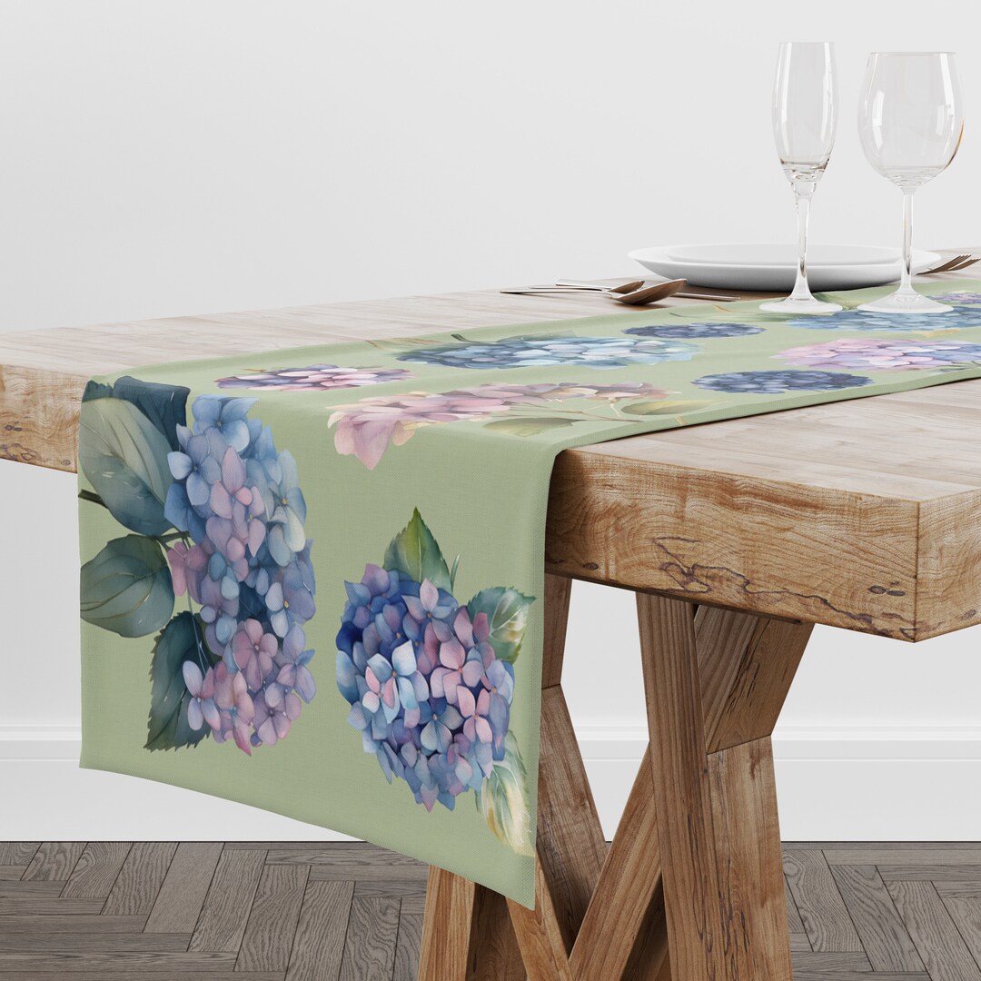 Hydrangea Flowers Table Runner, Leaf Green - Etsy
