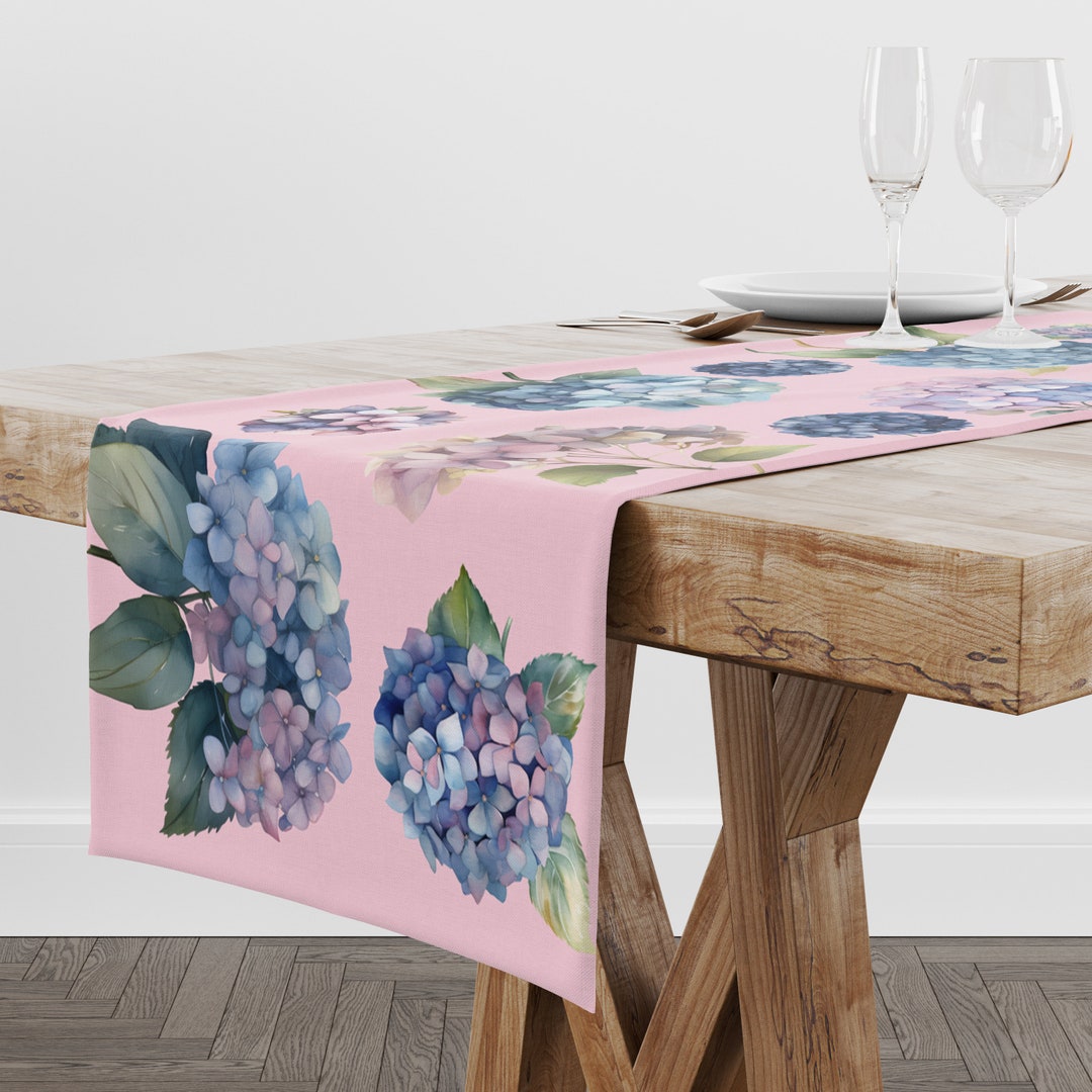 Hydrangea Flowers Table Runner, Pink - Etsy