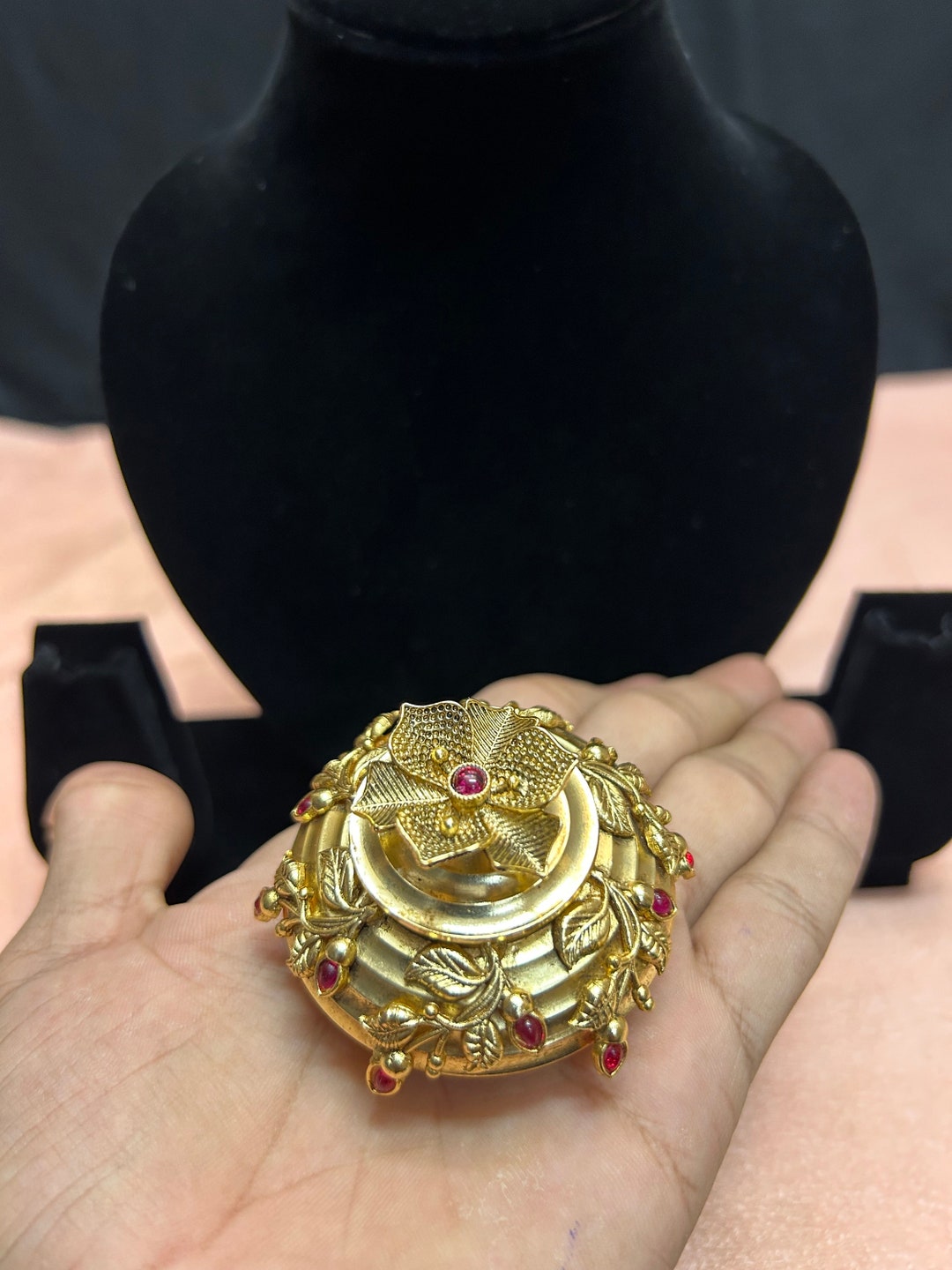 Panchaloha Made Gold Polished Kumkuma Dabbi / Vermillion Container ...