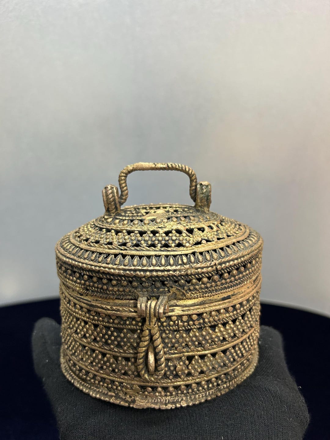 Vintage Bronze Cast Holy Casket Made of Jali Cut to Keep God Idols ...