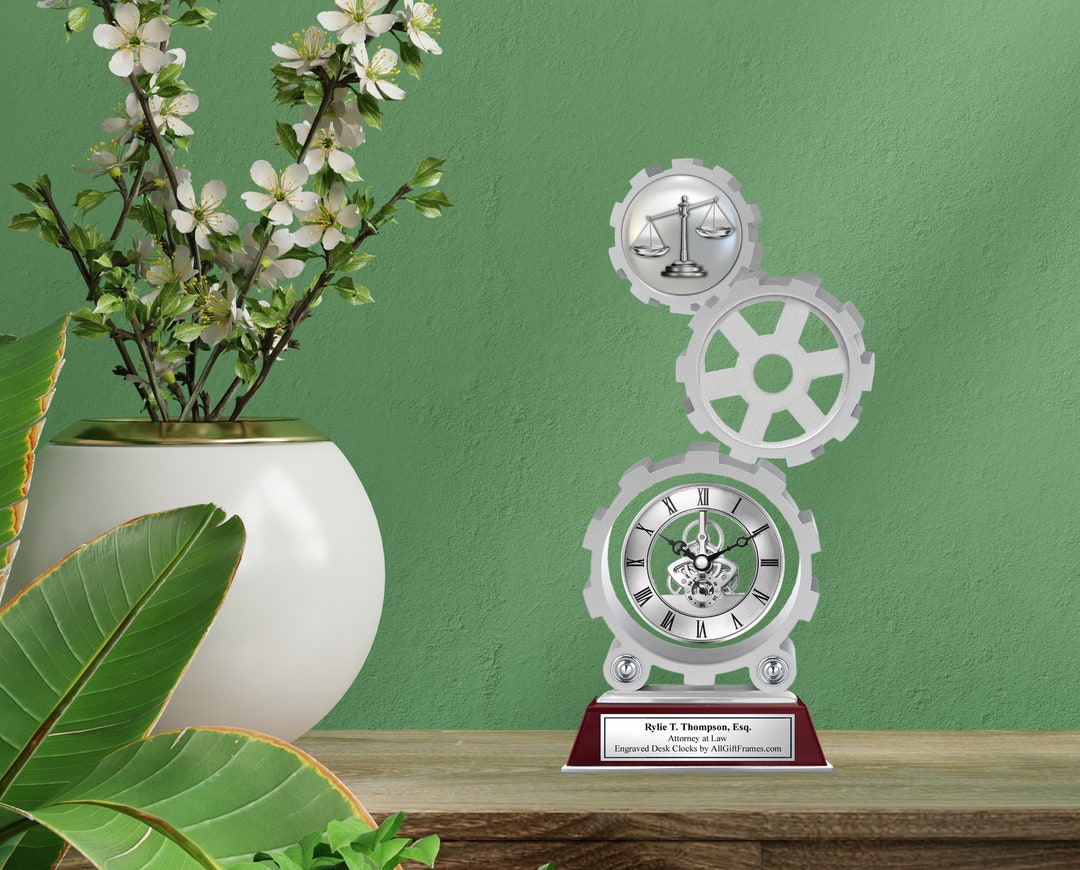 Triple Gear Shape Floating Transparent Moving Gear Clock Coworker Boss ...