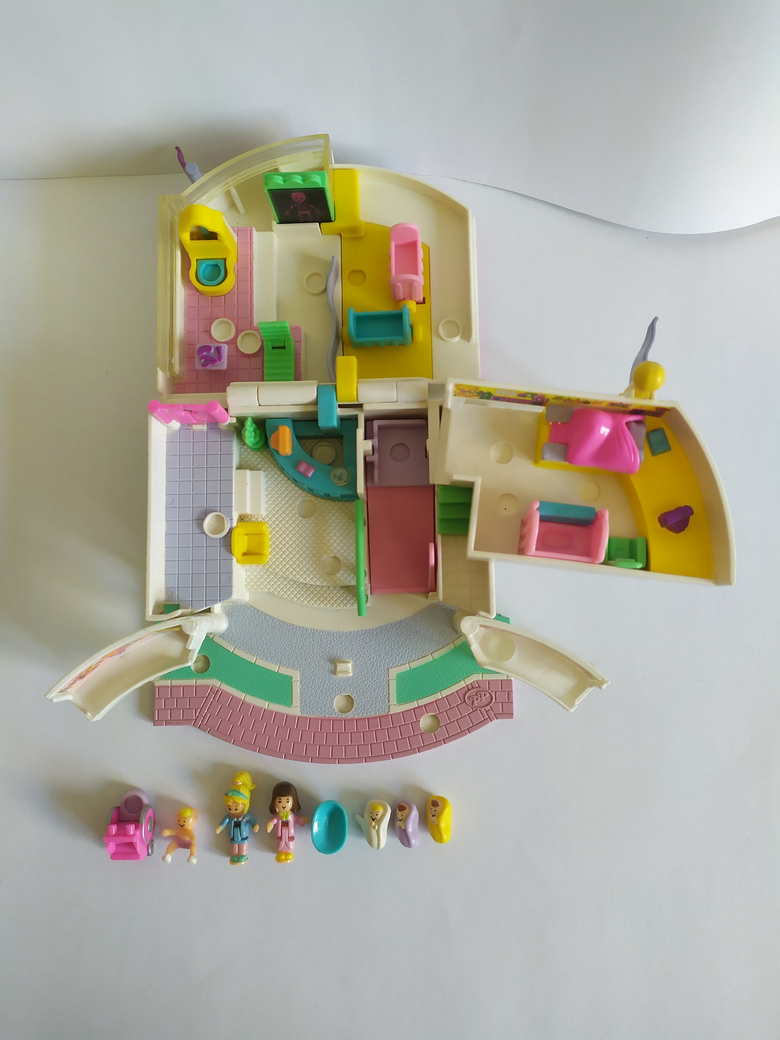 Vintage Bluebird Polly Pocket Children's Hospital 100% Complete, 1995 ...