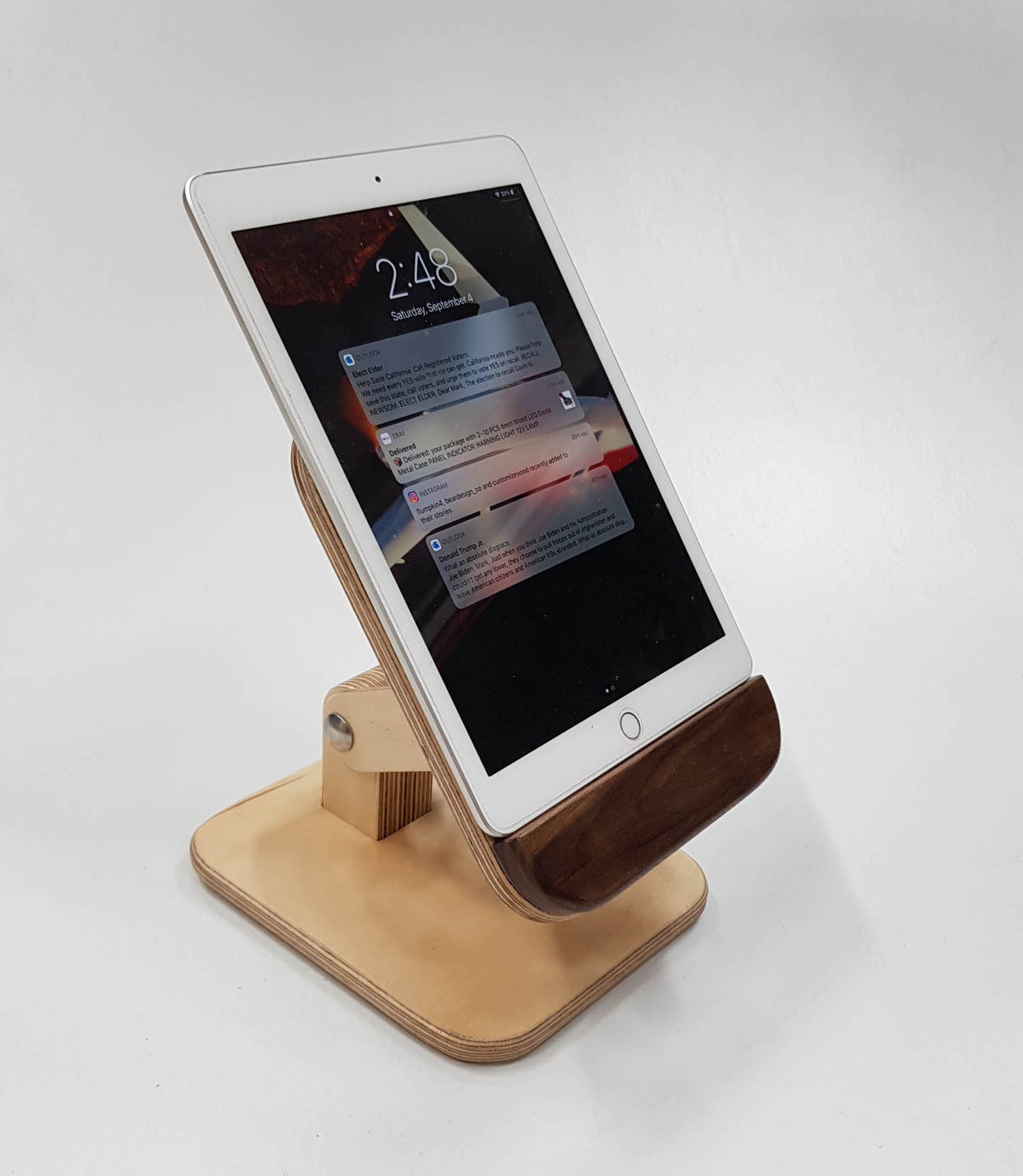 Lap desk mini for phones and tablets