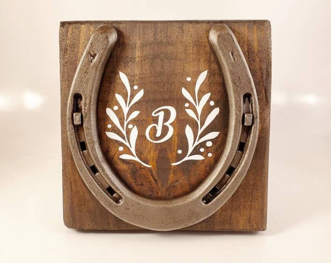 Horseshoe Initial Plaque, Personalized Horseshoe Sign, Horseshoe ...
