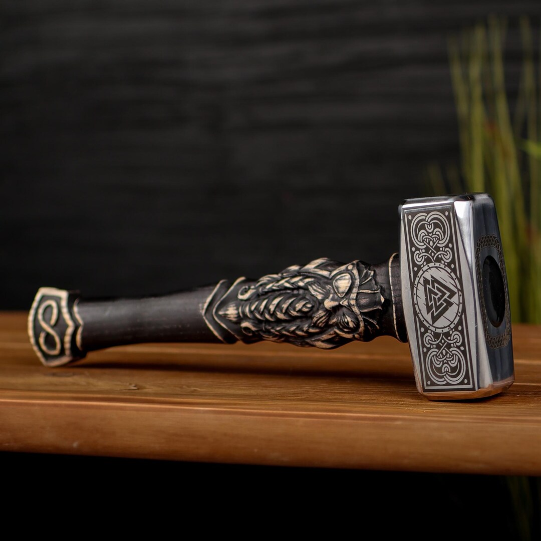 Wikinger Hammer mit Valknut Symbol & Odin geschnitztem Griff ...