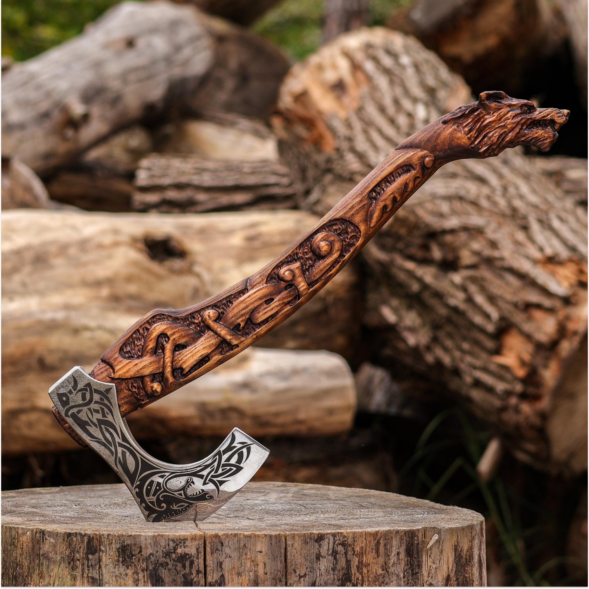 Scandinavian axe store