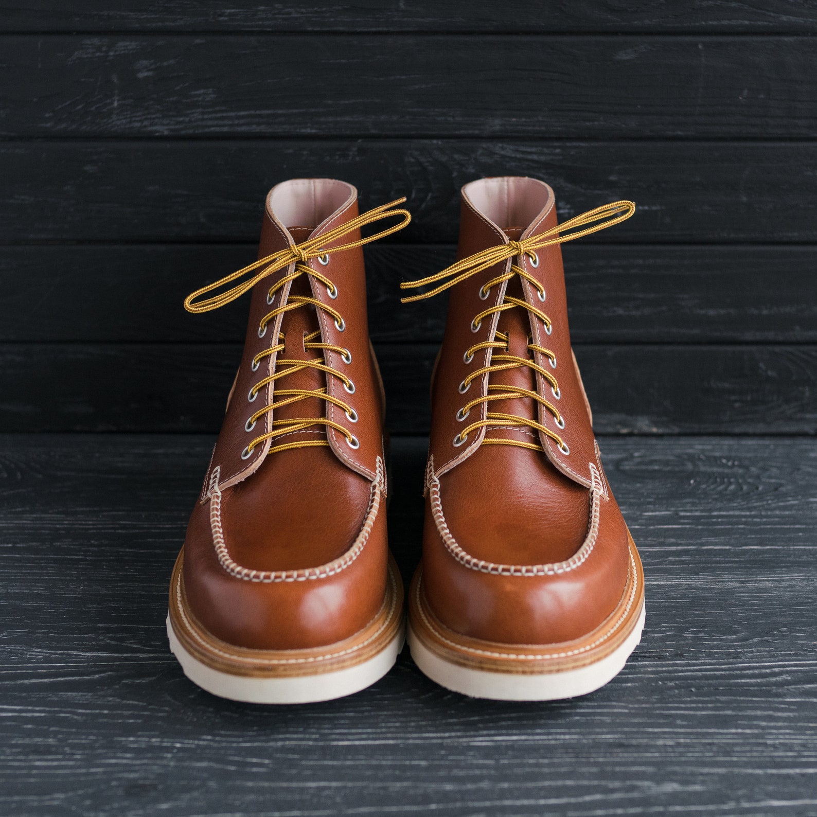 Classic Moc Toe Cognac Brown Mens Leather Boots Handmade Lace up Boots ...