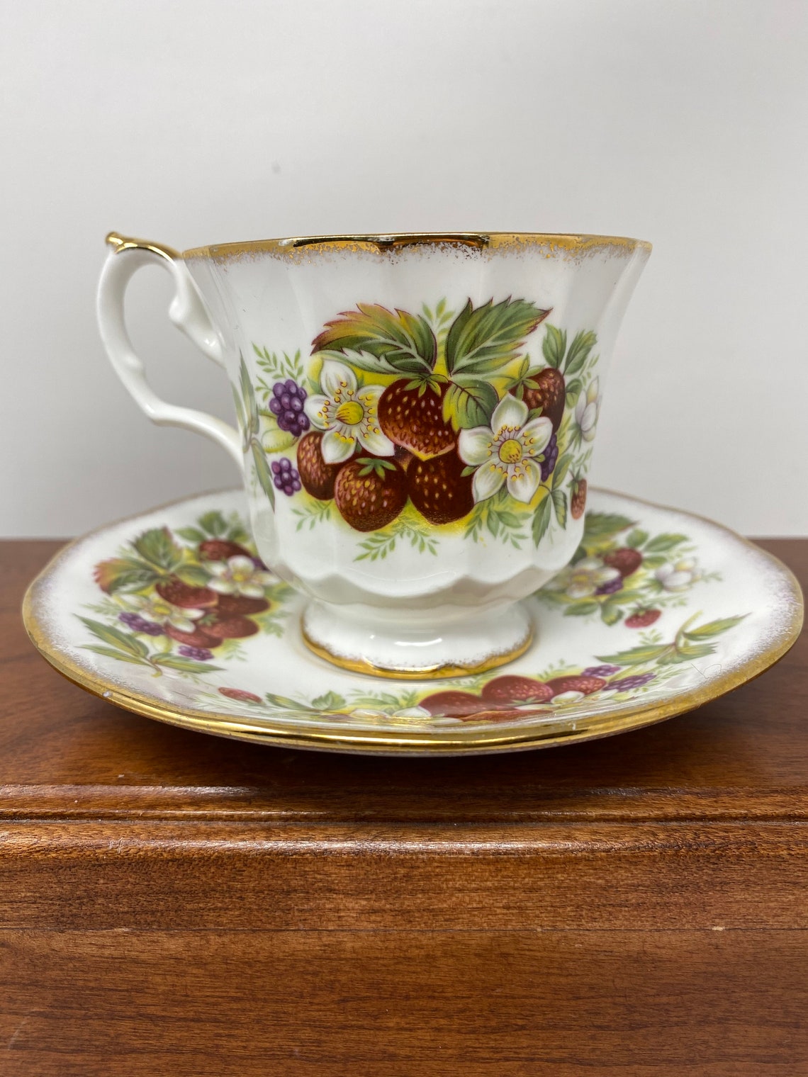 Elizabethan Hand Decorated Strawberry Teacup and Saucer | Etsy