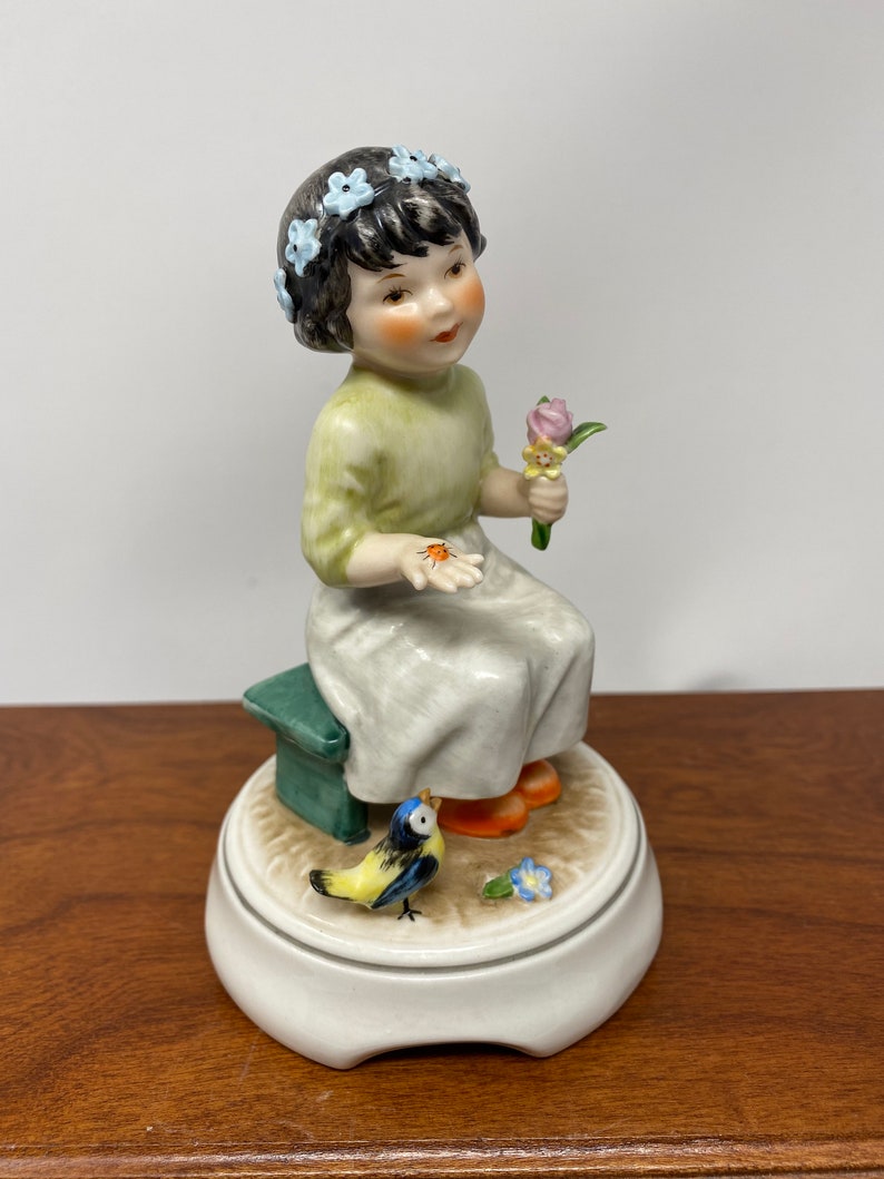 Vintage 1966 Goebel W Germany LORE 219 Girl W/bird & Bug and Flowers ...