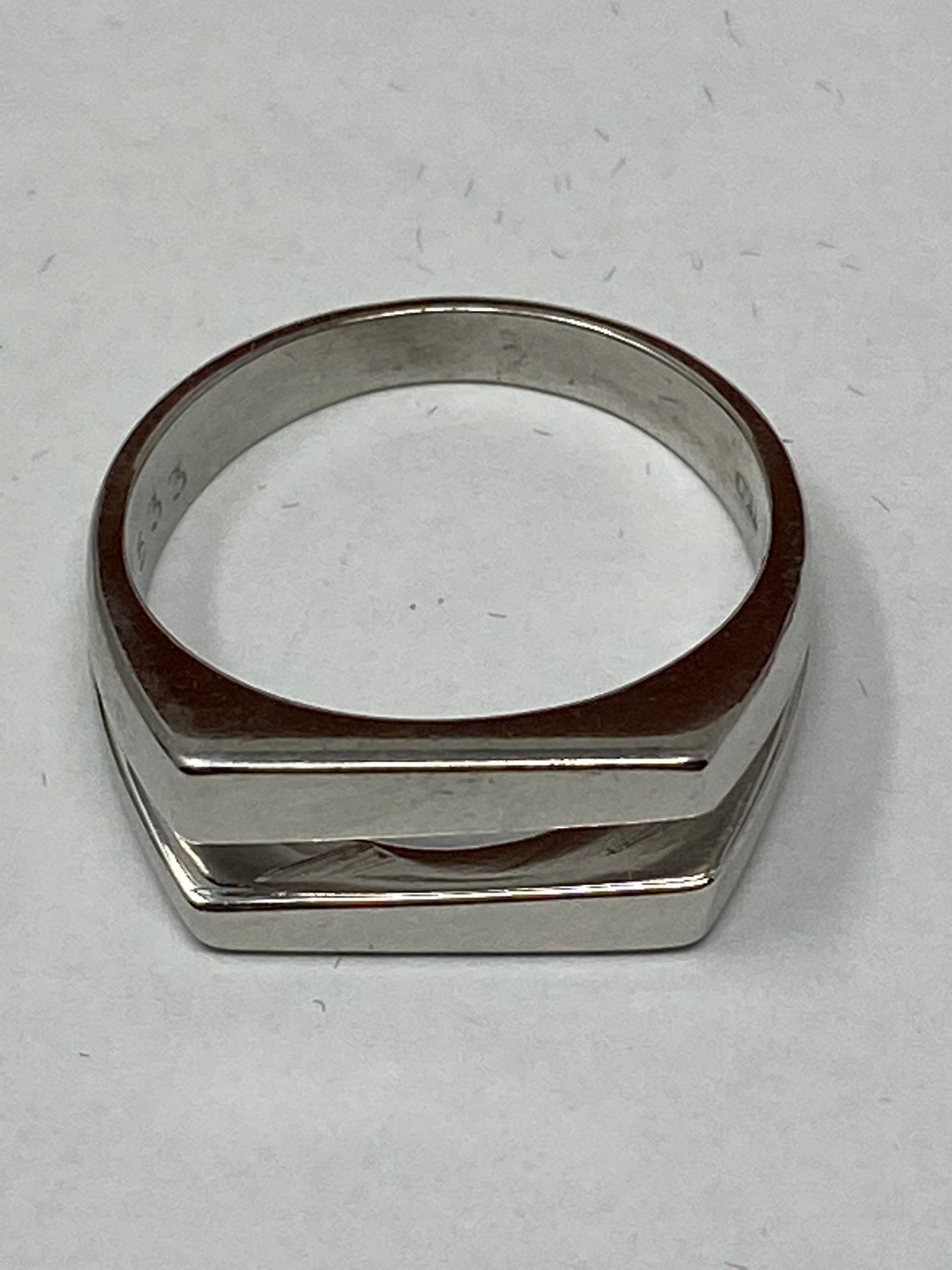 Vintage Stamped 750 18Kt White Gold Ring. | Etsy