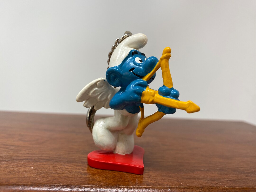 Smurfs Cupid Smurf Bow & Arrow Heart Base Vintage Toy Figure Key Chain ...