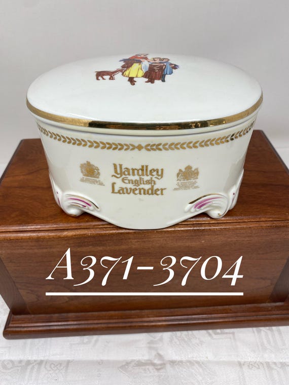 Vintage 1950s Yardley English Lavender Covered Cerami… - Gem