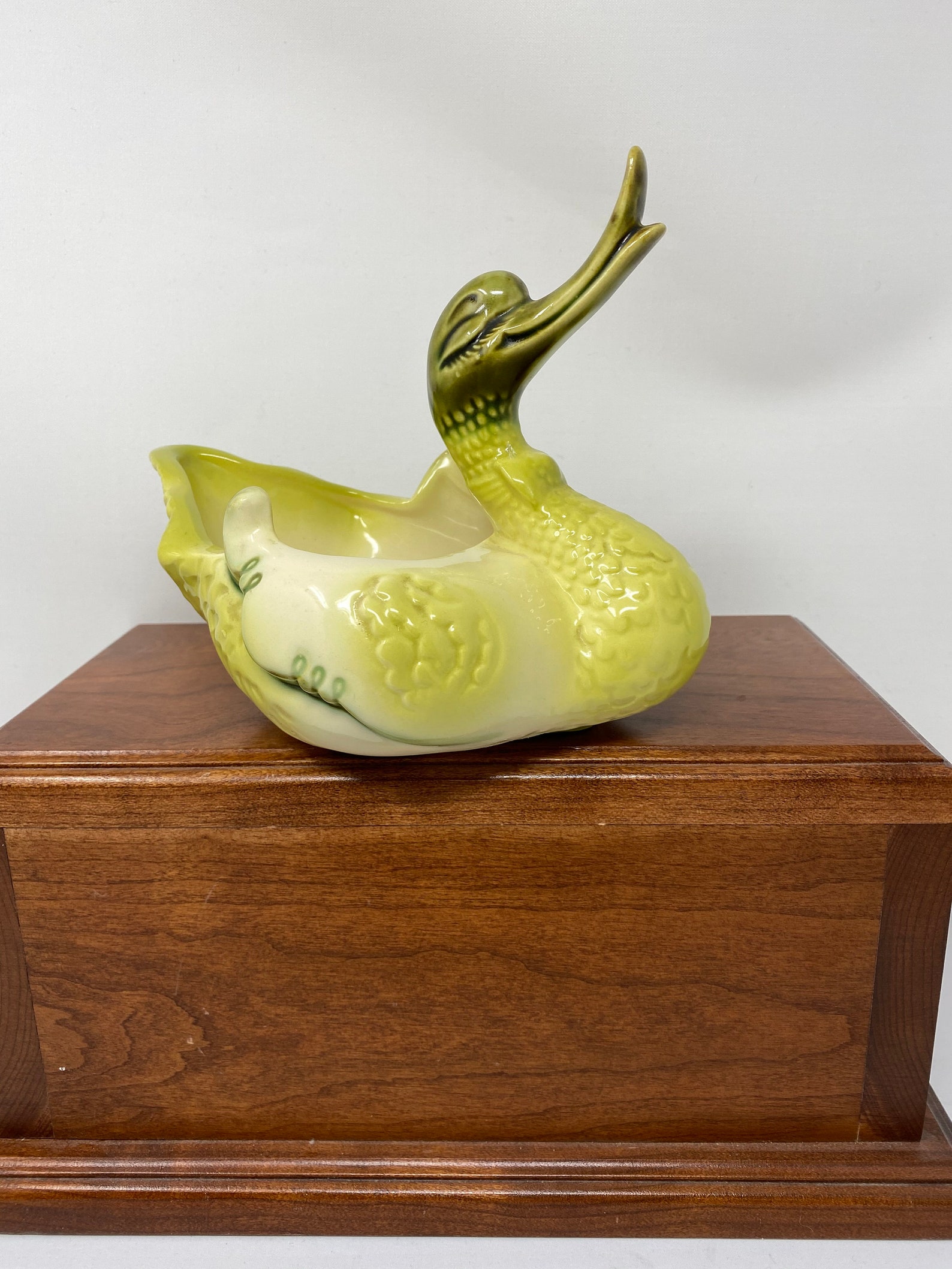 Vintage Hull USA Swan Planter - Etsy