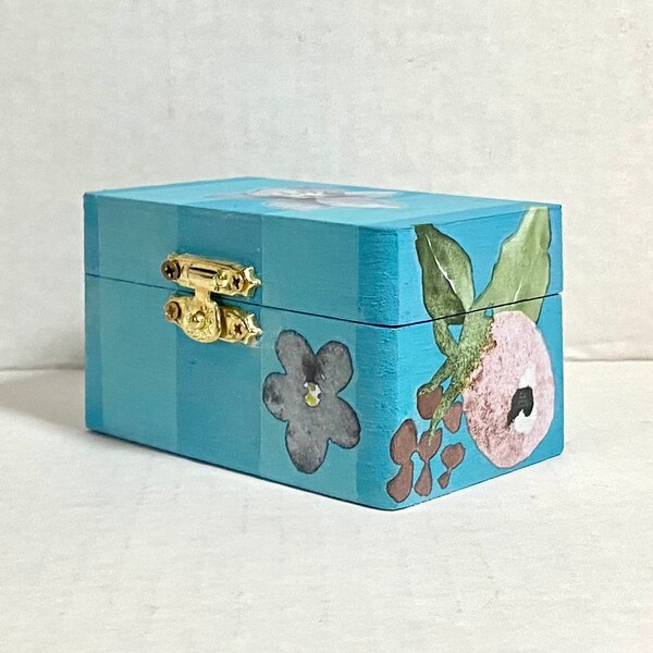 Tiny Trinket Box - Etsy