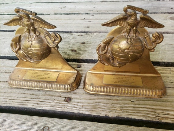 Rare usmc bronze bookends. vietnam. named. - Gem
