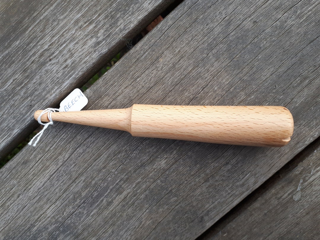 Dealgan Scottish Drop Spindle in Beech - Etsy