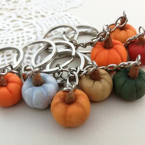 Pumpkin Keychain Fall Key Ring Halloween Thanksgiving Gift Red Green ...