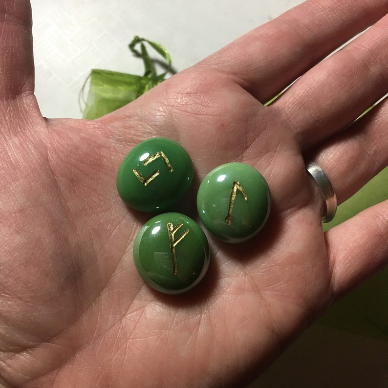 Norse Rune Set Jade / Gold - Etsy