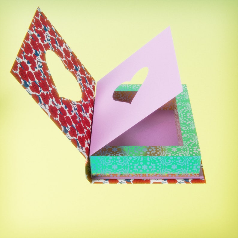 3D Love Book Box SVG: Heart Gift Box Template (digital Download) - Etsy
