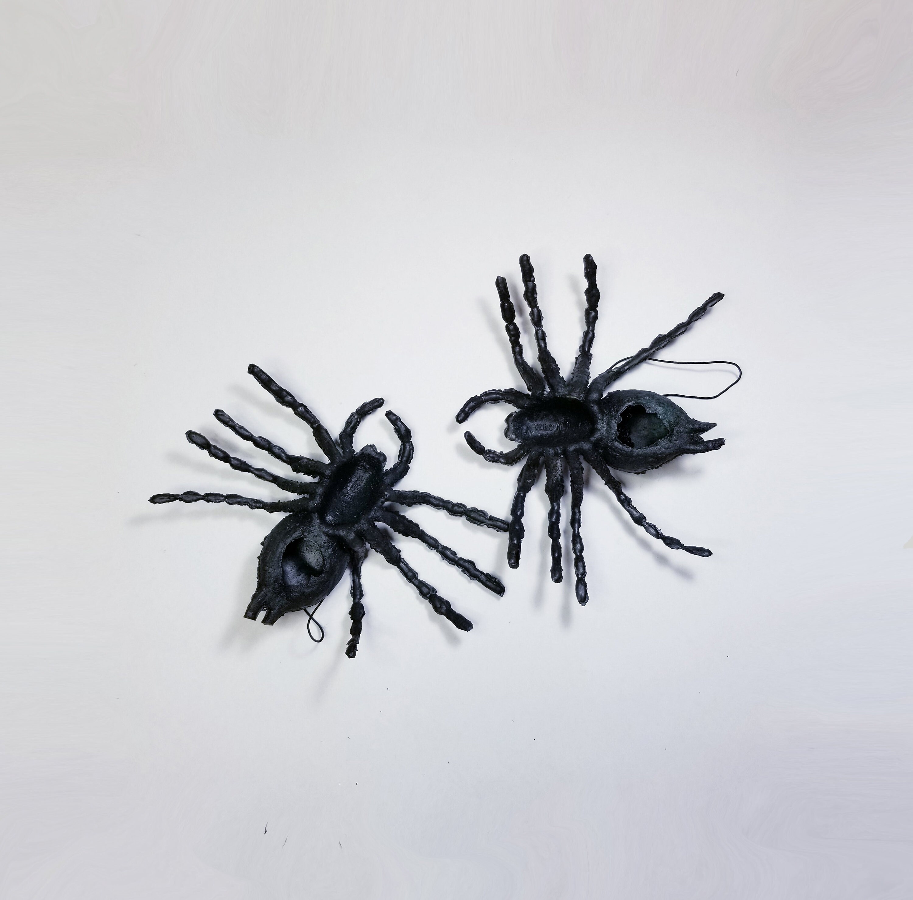 2 Large Black Rubber Hanging Spiders-halloween Decoration-spooky, Scary ...