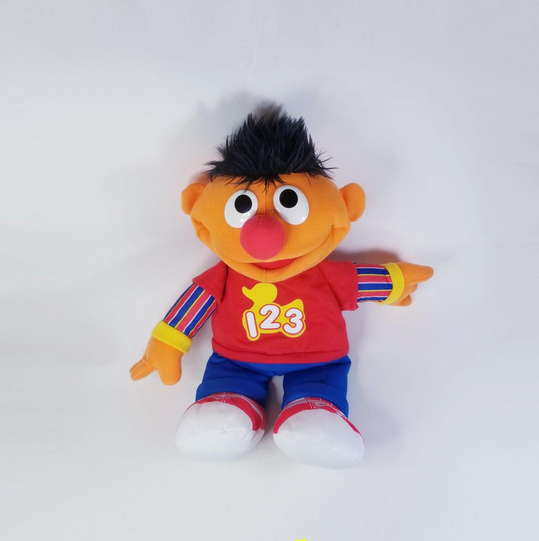 Vintage Sesame Street Talking Singing Plush Ernie-123 Hasbro Toddler ...