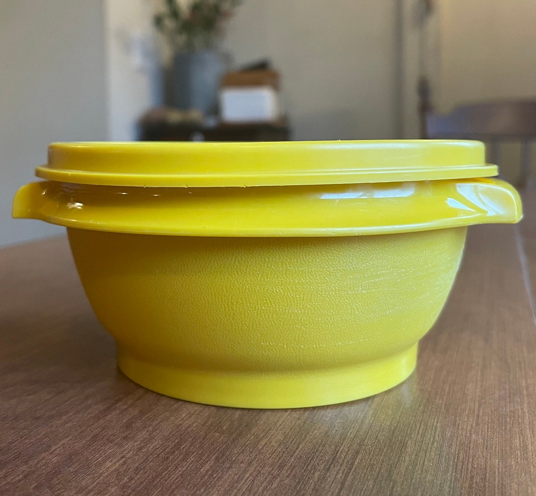 Vintage Sunny Yellow Tupperware Bowl With Lid - Etsy