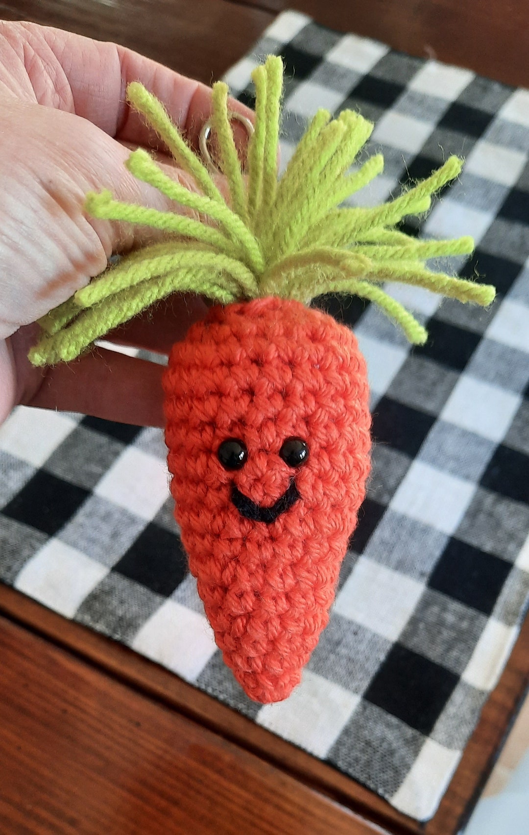 Charlie the Carrot Keychain / Mini Carrot Keychain/ Mini Crochet Carrot ...
