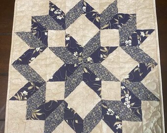 Blue Star Table Topper - Etsy