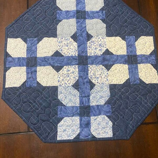 Octagon Table Topper - Etsy