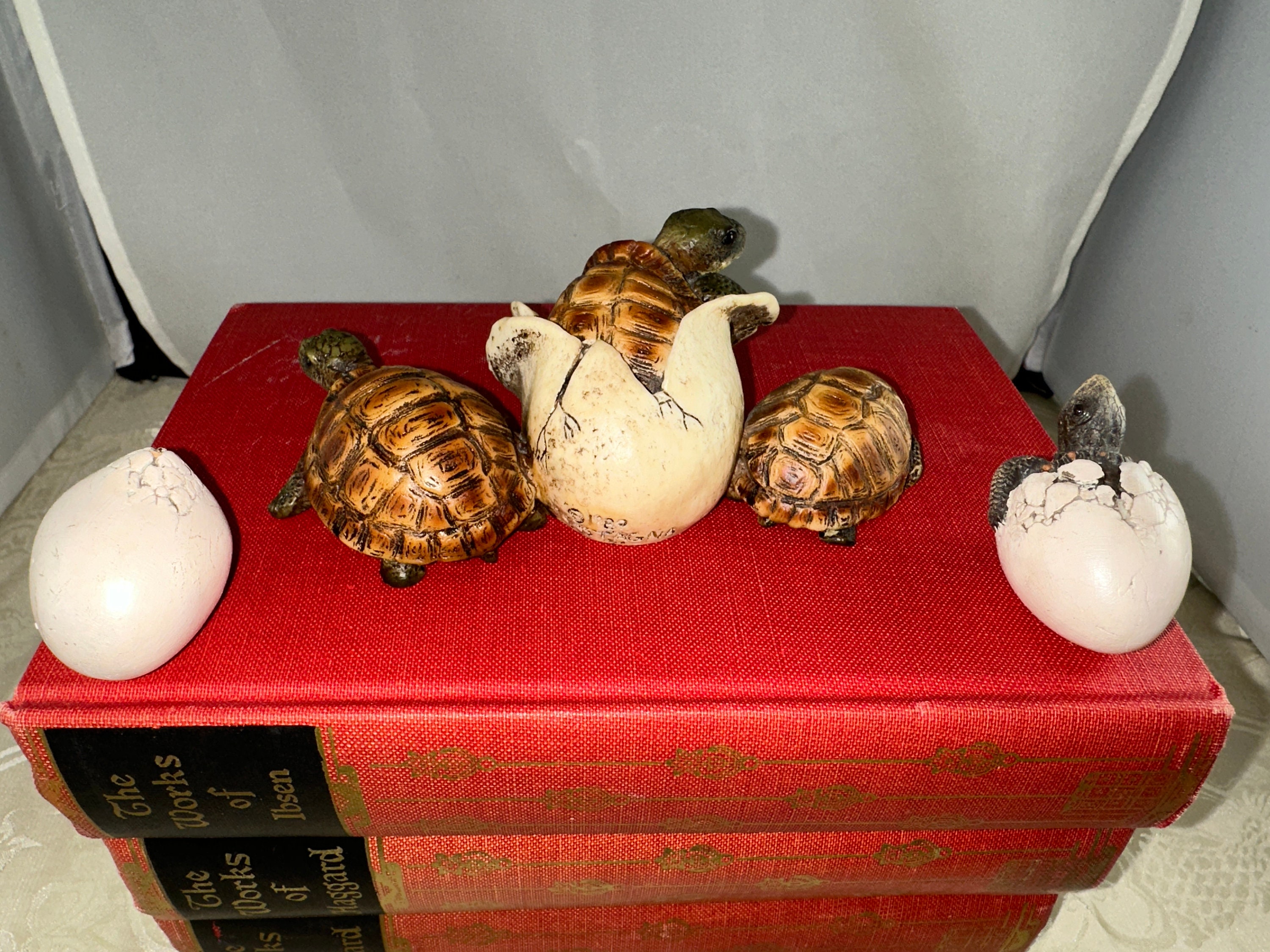 Castagna Hatching Tortoises Figurine and Two Unknown Maker Hatching Tortoises - Etsy