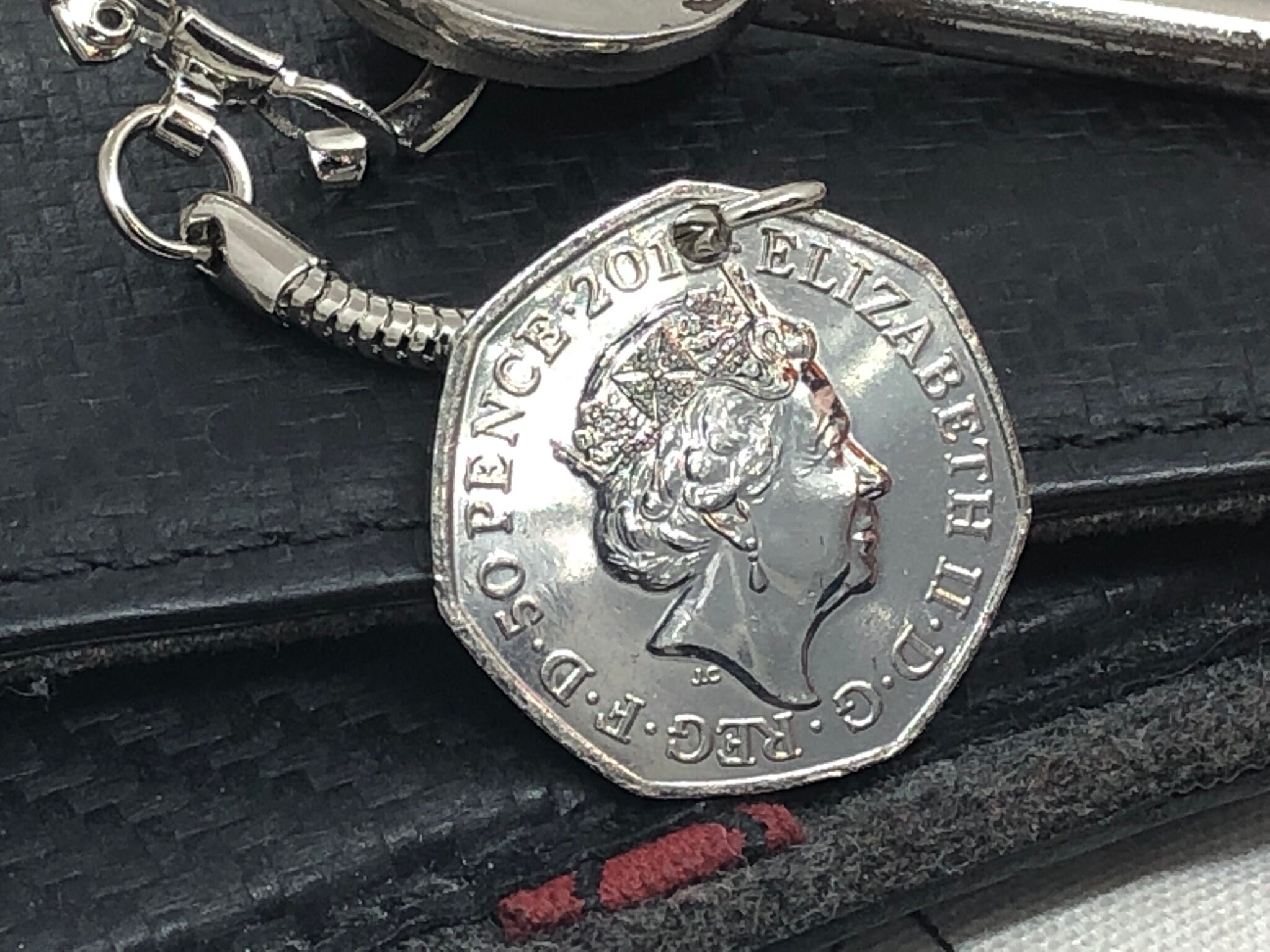 Paddington Bear 50p Coin Keyring/keychain Paddington at Buckingham ...