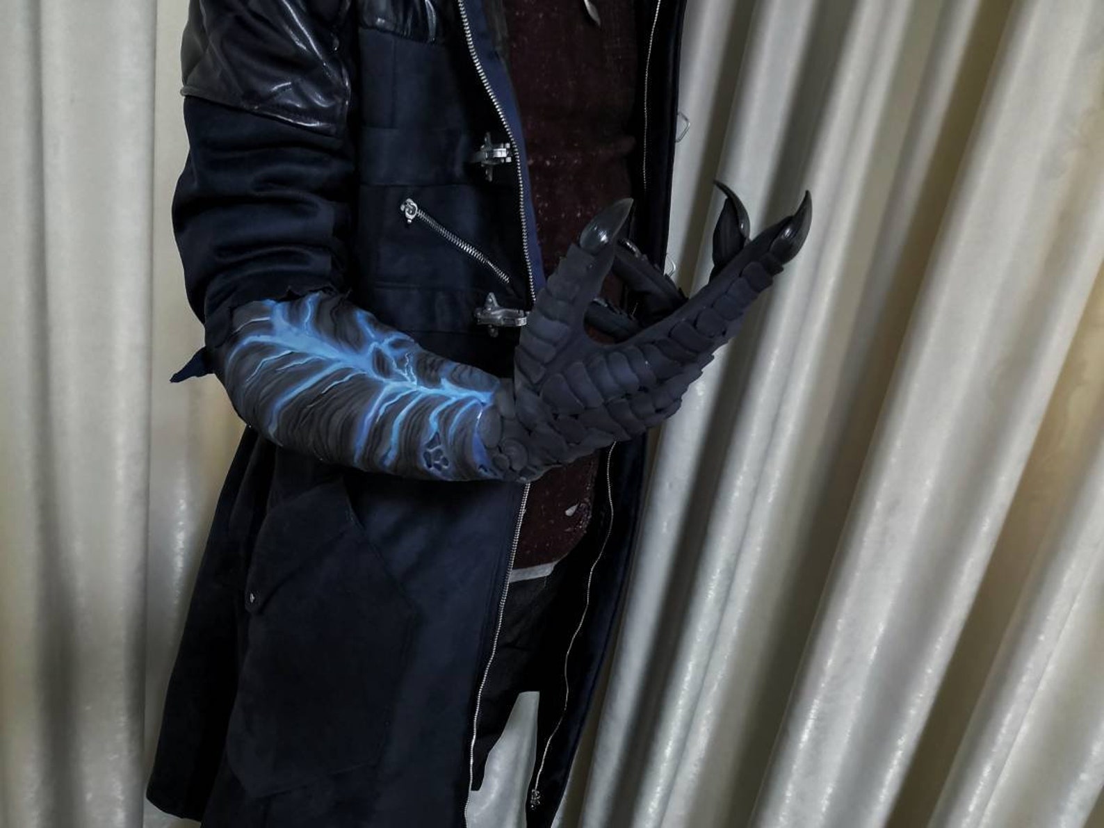 Nero Devil Arm DMC 5 Devil May Cry Cosplay Costume Glove - Etsy