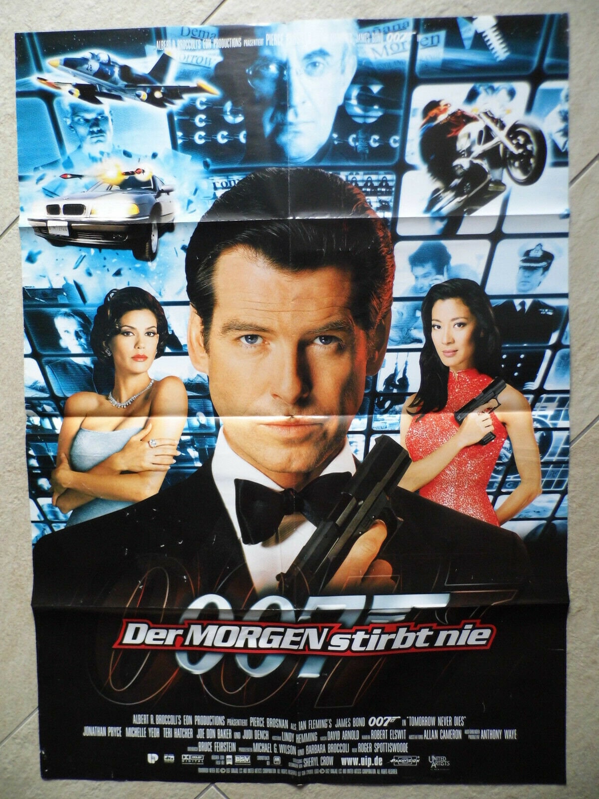 Tomorrow Never Dies 1997 James Bond 007 Der Morgen stirbt nie Original ...