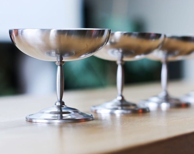 Set of 6/ 8 Vintage Ice Cream Cups, Stainless Steel Coupes, Footed ...