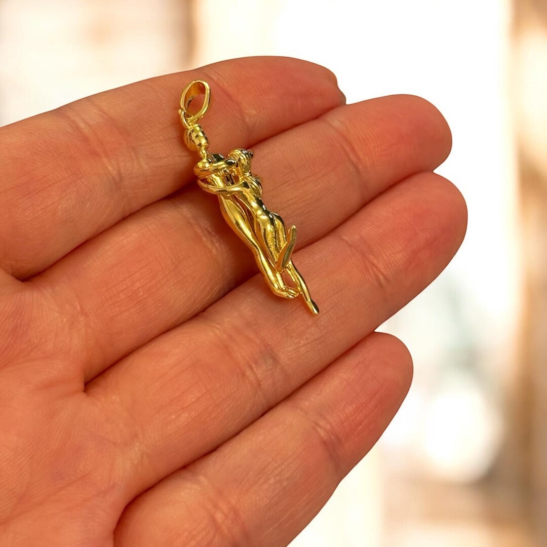 24K Gold Plated Embracing Lovers Pendant – Eternal Love Couple Charm ...