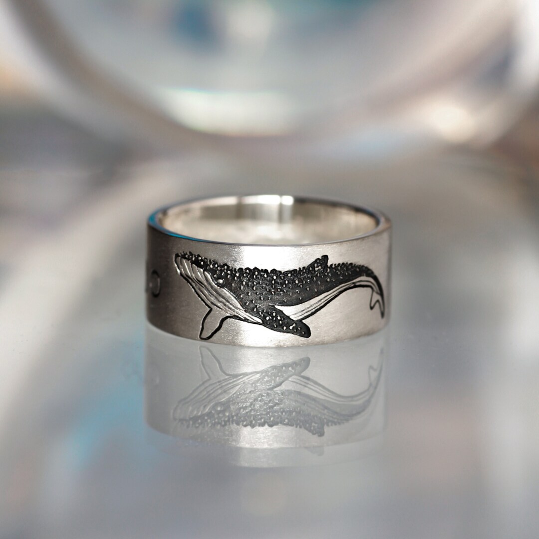 Handmade Whale Ring: Patina Space Design - Etsy