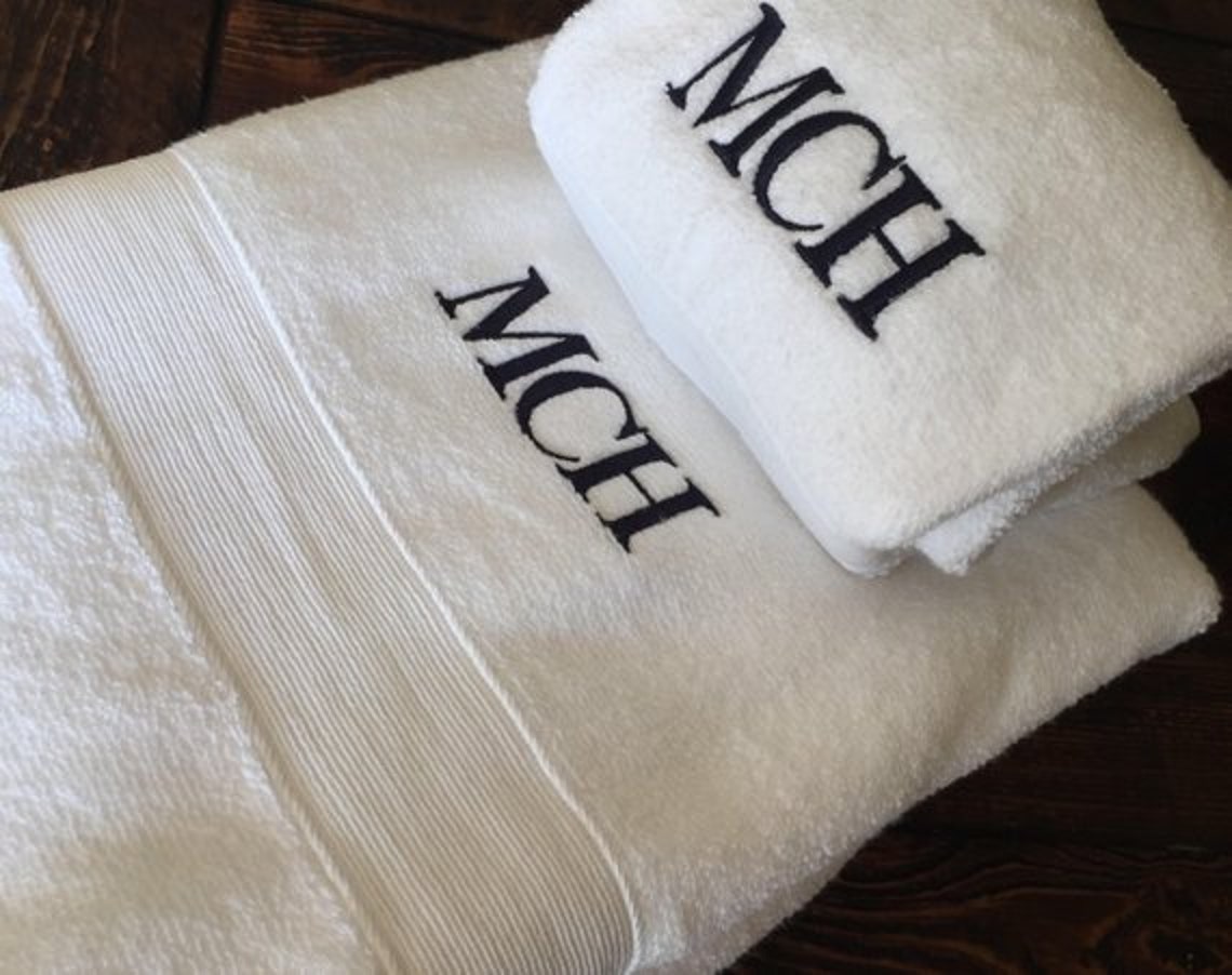 Monogrammed Bath Towel Set Personalized Bath Towel Set - Etsy