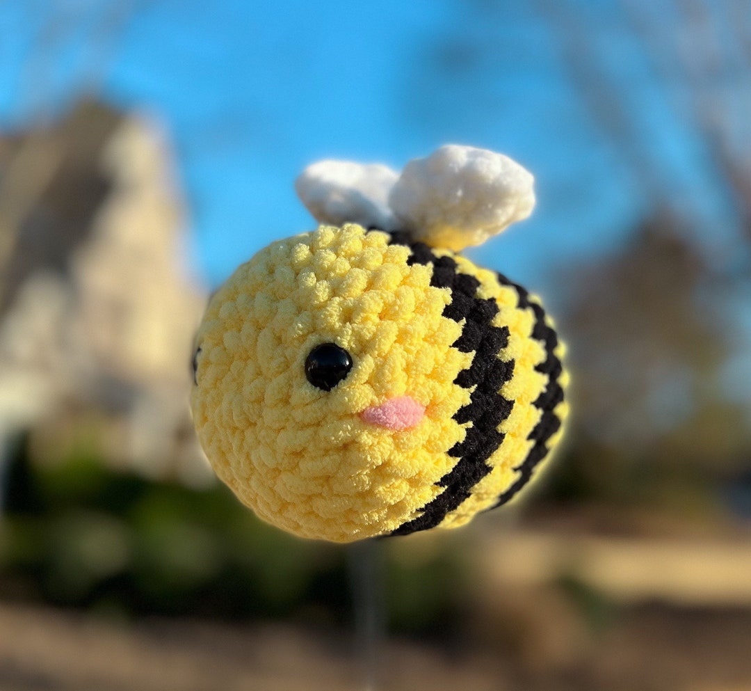 Chunky Crochet Bee Amigurumi - Etsy