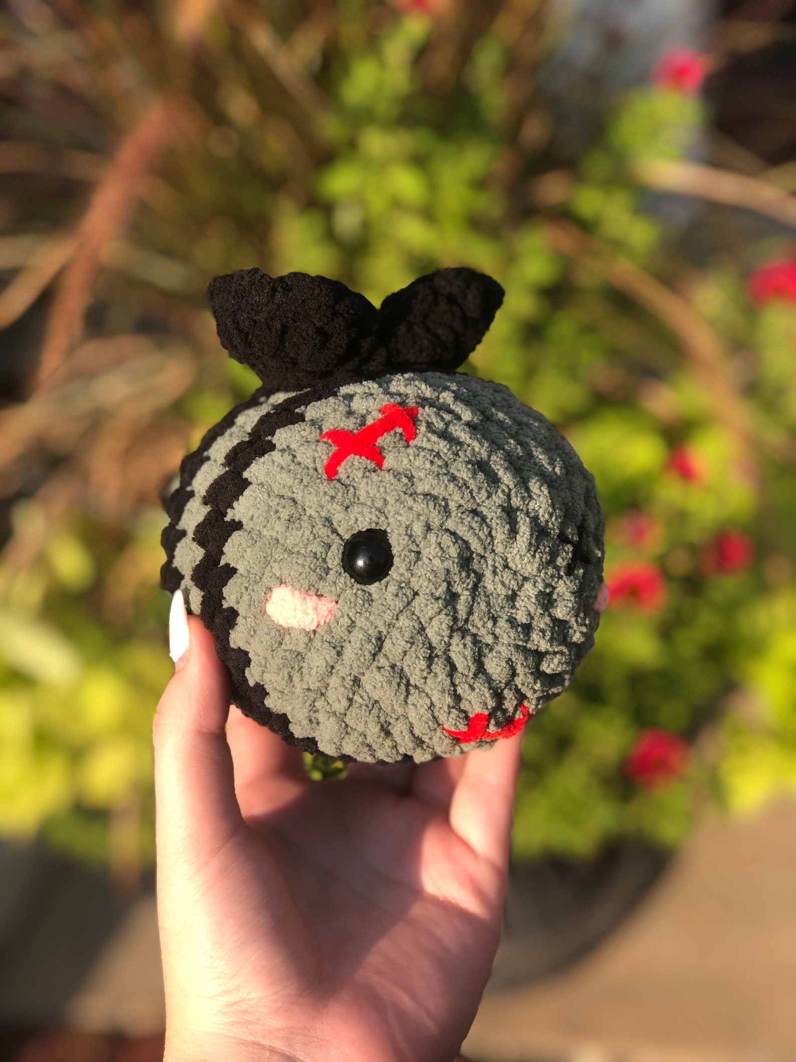 Chunky Crochet Zombie Bee Halloween Plushie - Etsy