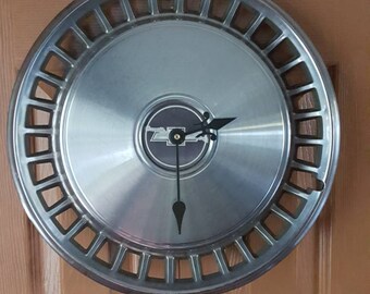 Hubcap clock | Etsy