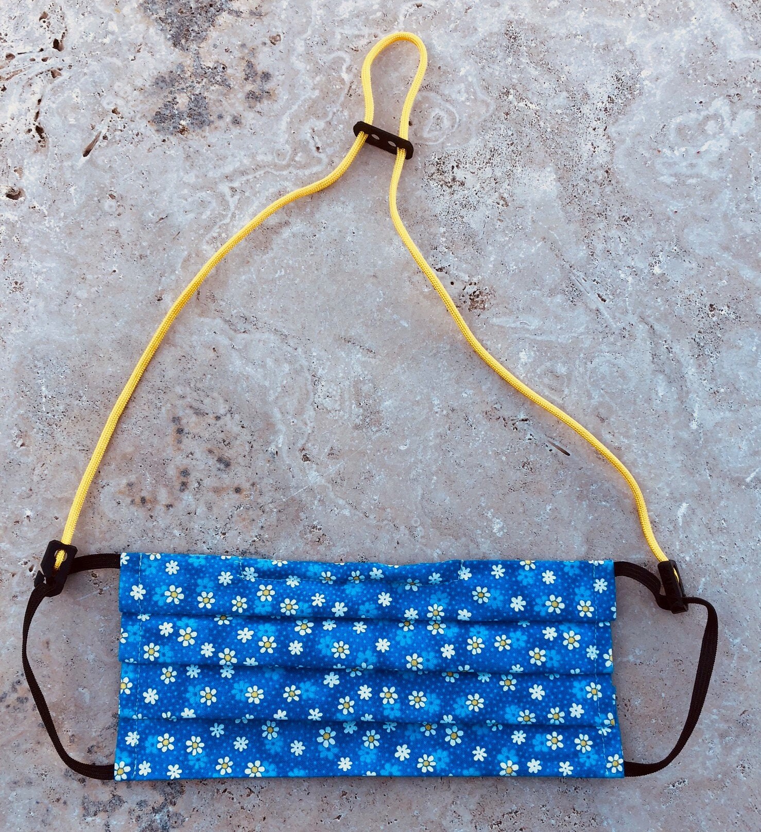 24" Cord W/ Hooks to Hang a Face Mask Around Your Neck. Durable Cord ...