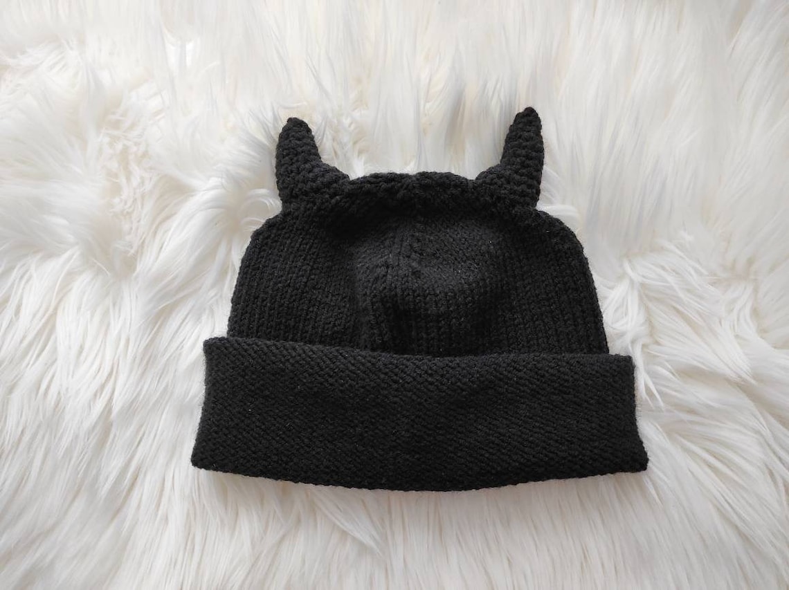 Beanie With Horns Red Devil Horns Hat Halloween Blood Red - Etsy