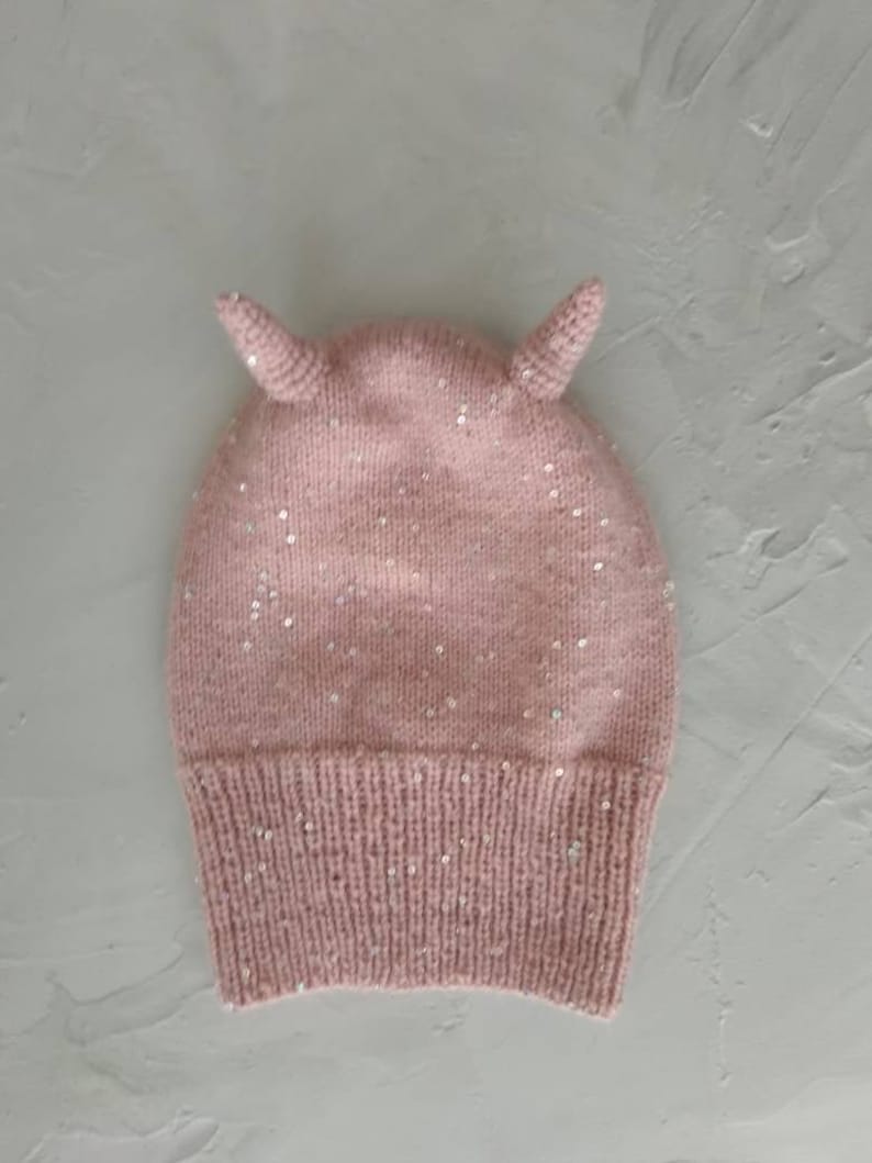 Beanie with horns Red Devil Horns Hat Halloween Blood red | Etsy